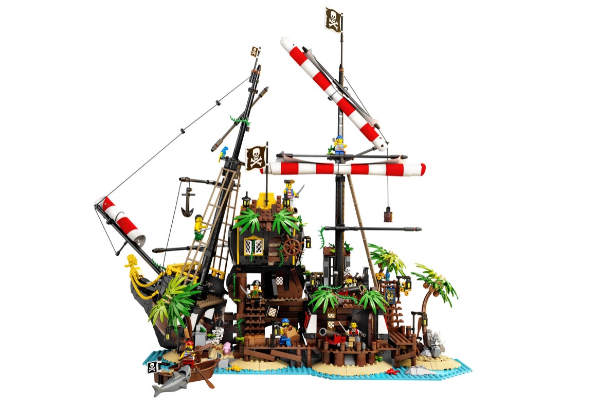 LEGO Ideas 21322 Pirates of Barracuda Bay Available Now