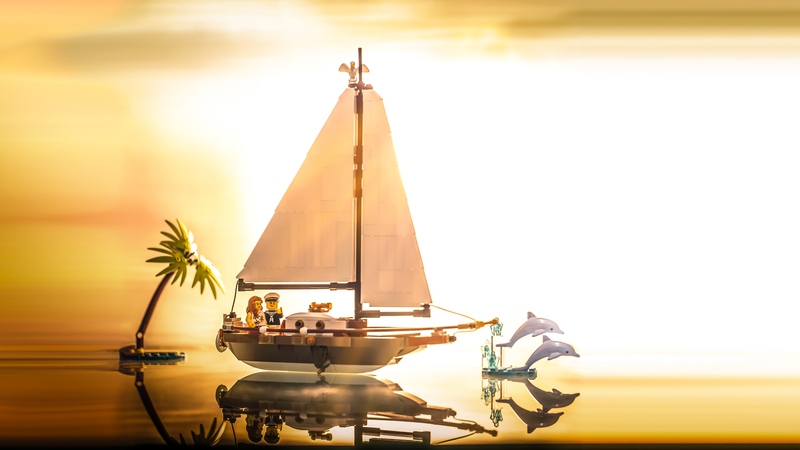 Future Gift Set With Purchase: LEGO Ideas Creation Sailing Ship ...