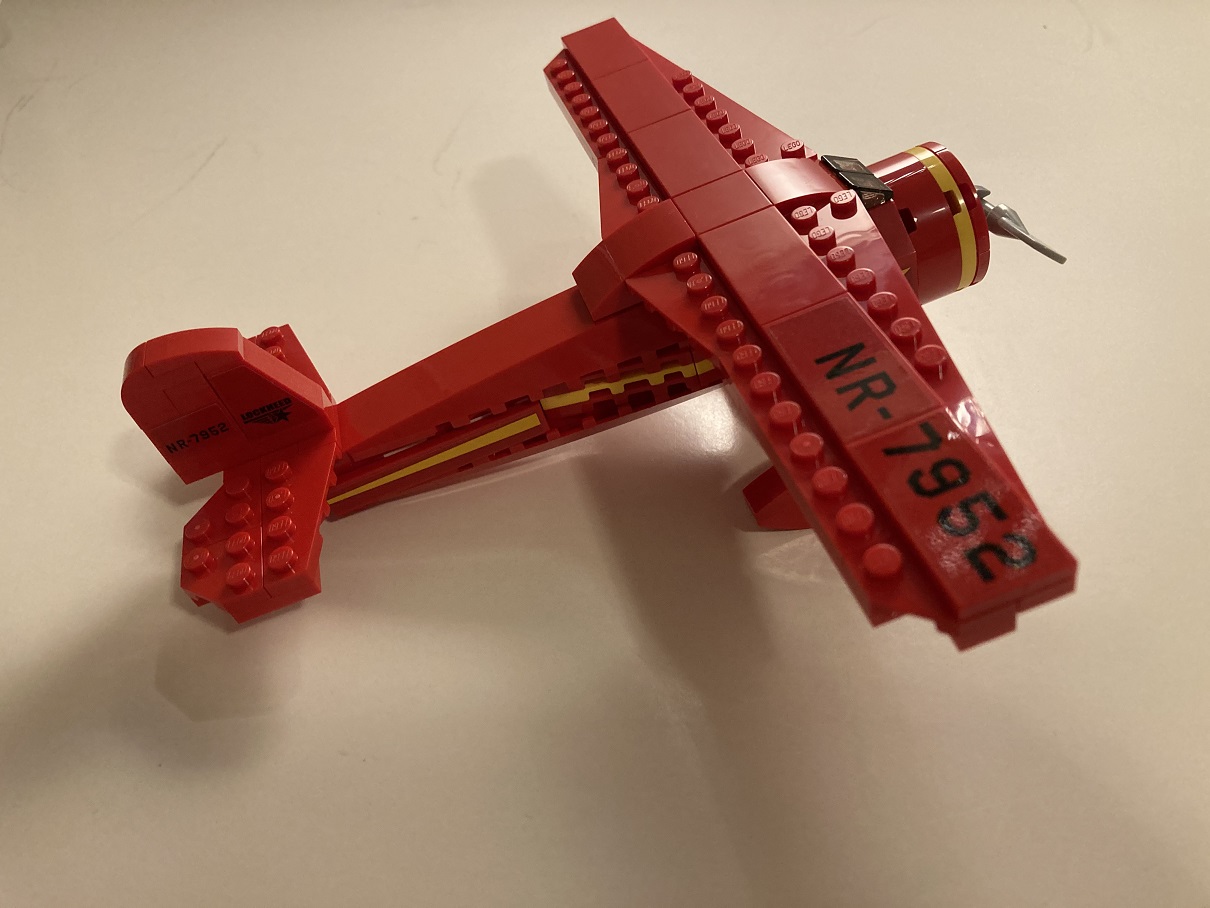 2021 LEGO 40450 Amelia Earhart Tribute Plane Review (GWP) - Toys N Bricks