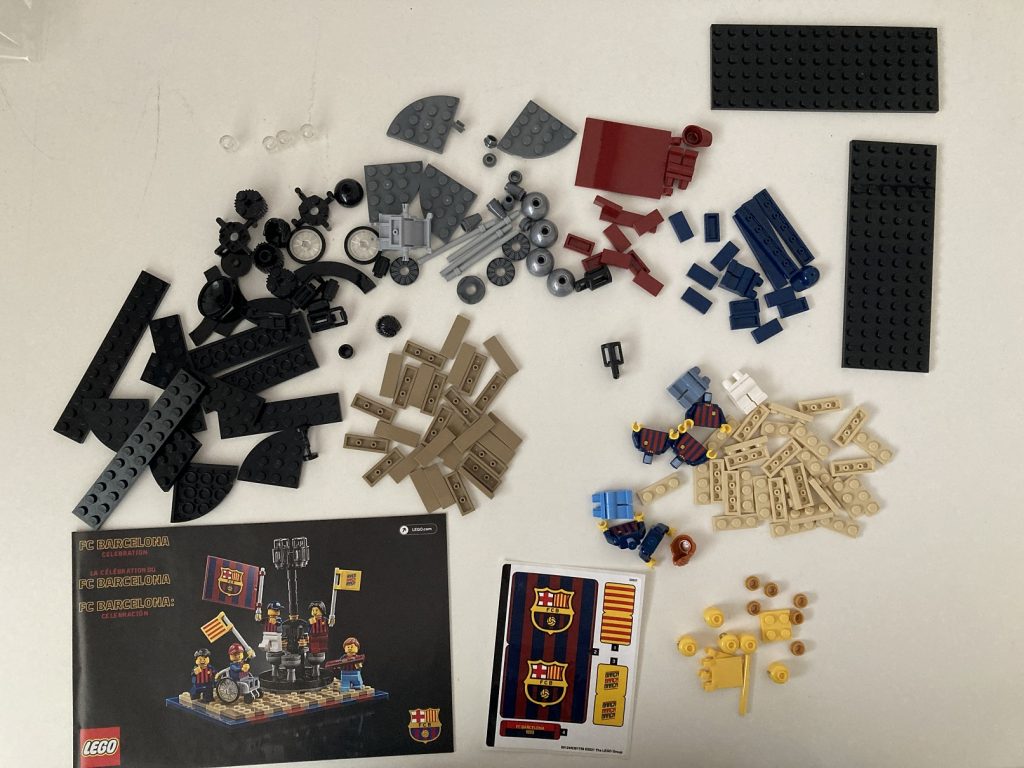 18+ LEGO Creator Expert 40485 FC Barcelona Celebration Review ...