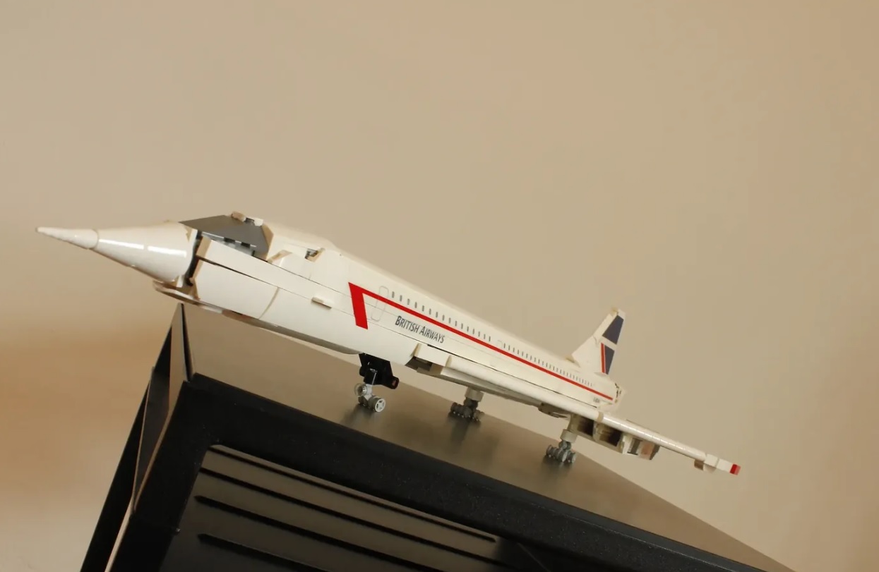 LEGO IDEAS The Legendary Concorde Project Creation Achieves 10 000 ...