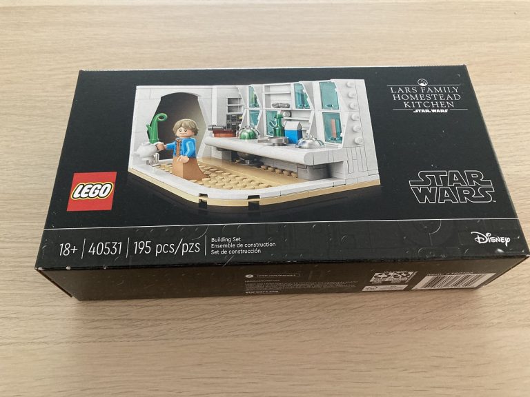 LEGO Star Wars 40531 Lars Family Homestead Kitchen Review (May The 4th ...