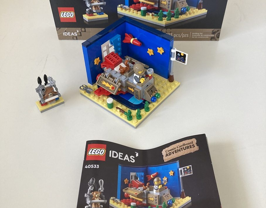 LEGO IDEAS 40533 Cosmic Cardboard Adventures Review (May 2022 GWP Gift ...