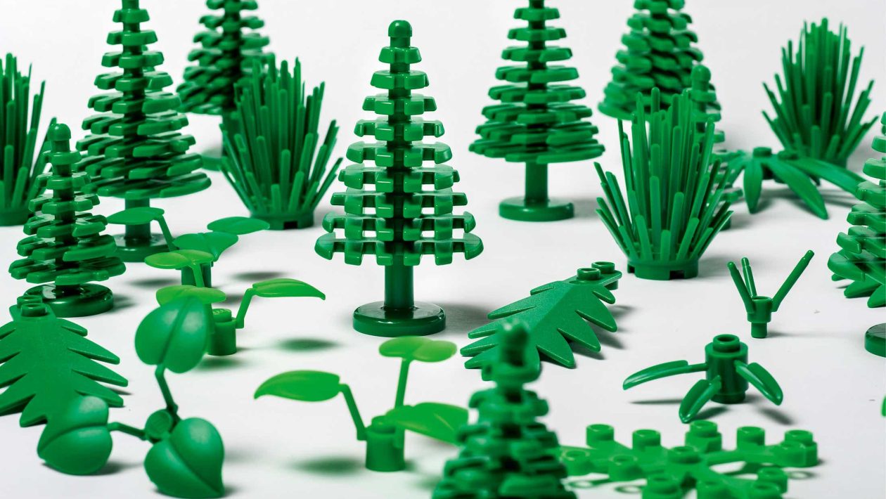 LEGO CEO Calling for Better Climate Action Government Policies - Toys N ...