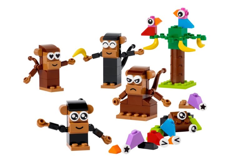 LEGO Classic 11031 Creative Monkey Fun January 2023 Set Images, Prices ...