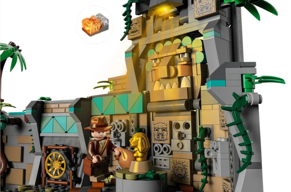 LEGO Indiana Jones Temple of the Golden Idol - 2023 Temple Escape ...