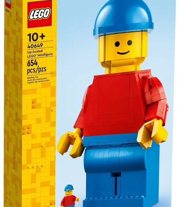 LEGO 40649 Up-Scaled LEGO Minifigure Summer June 2023 Set Prices ...