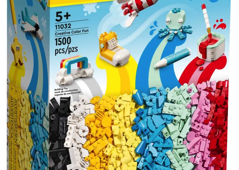 LEGO Classic 11032 Creative Color Fun Summer August 2023 Set Image ...