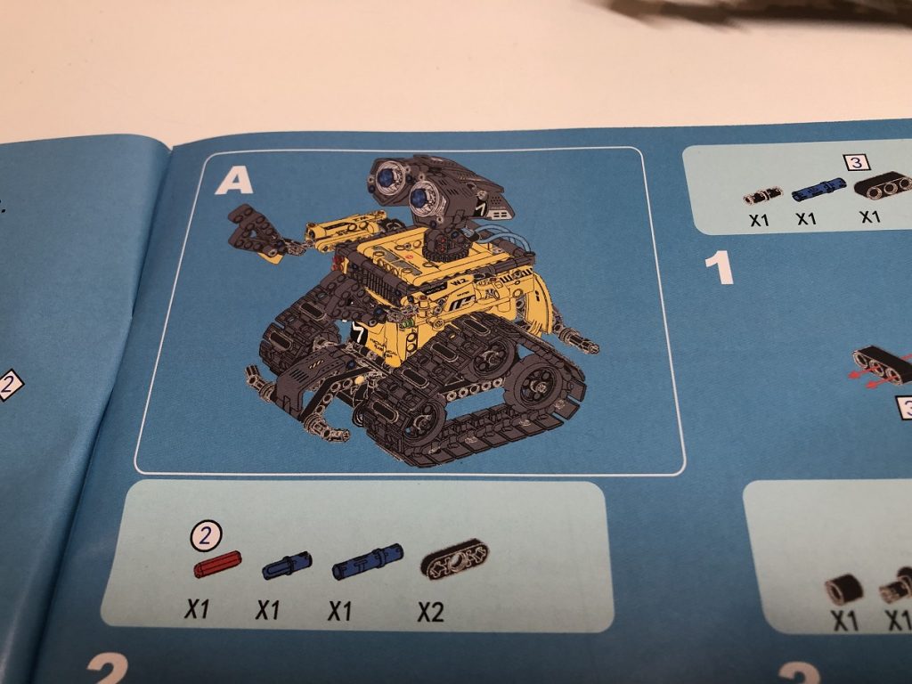 [Review] Sillbird 4in1 Remote & App Controlled Wall Robot Building Toy