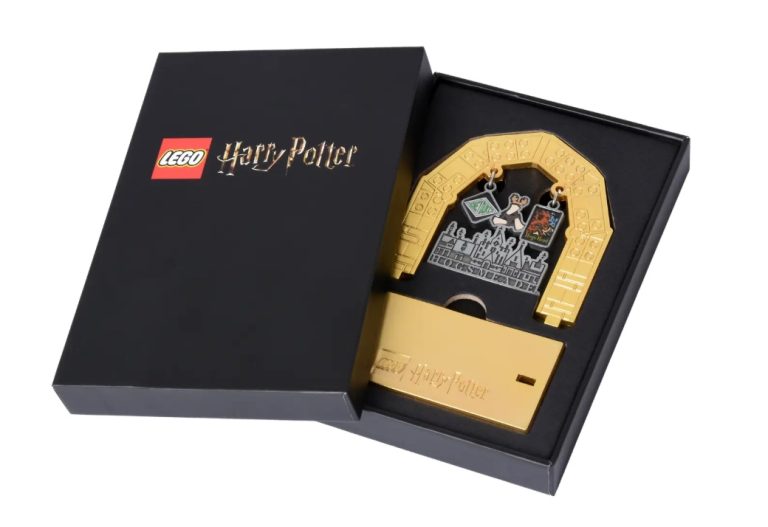 I expect the set will eventually become available for purchase at ...