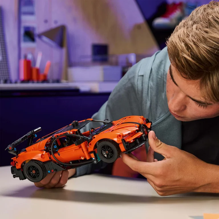 LEGO Technic Bugatti Chiron Pur Sport Hypercar 42222 Lifestyle
